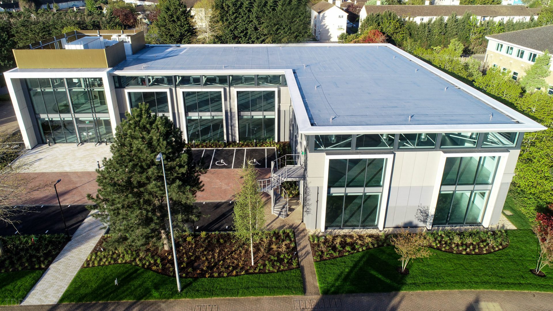 Building 3500, Oxford Business Park - Francis Construction